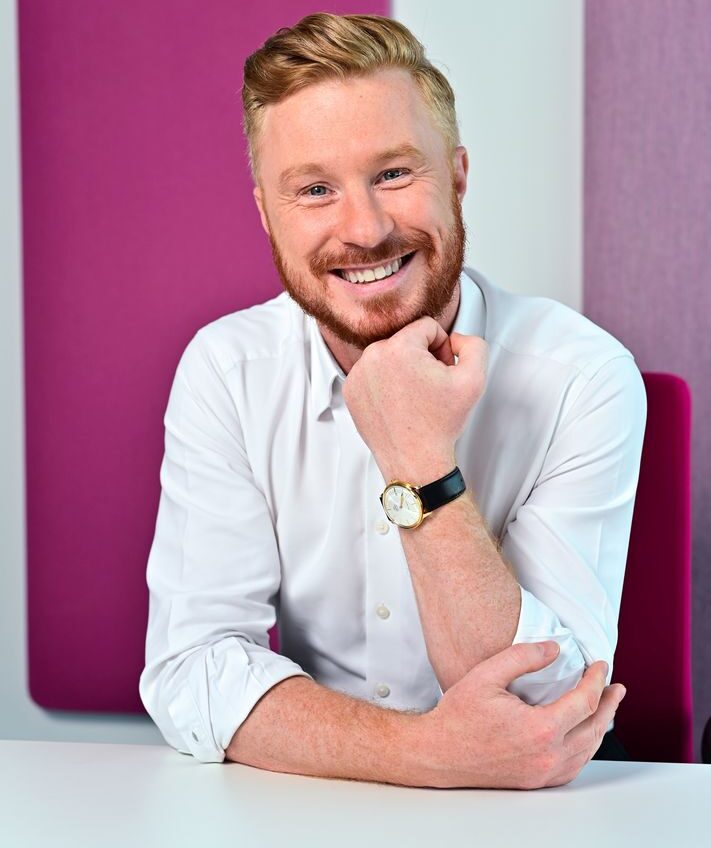 Krzysztof Bogacz nowym Dyrektorem Marketingu Lotte Wedel - Poradnik ...